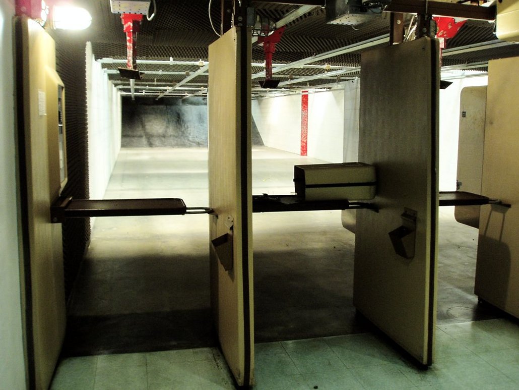 Brit hand gun shooting skills – Going Postal