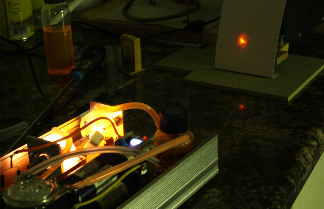 A Simple R6G Dye Laser – Part 3 – Going Postal