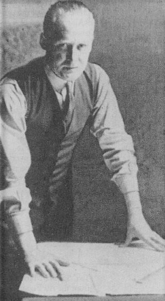 Mitchell’s Spitfire – Going Postal